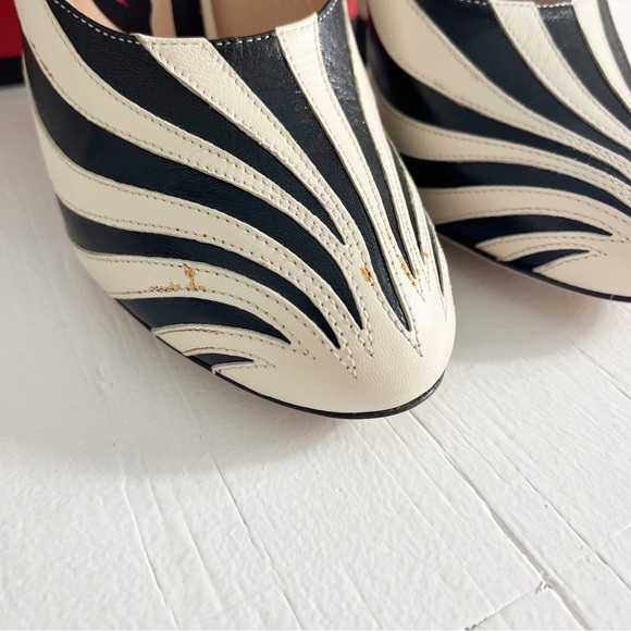 Gucci | Shoes | Gucci Runway Lesley Zebra Stripe Mary Jane Pumps Size ...